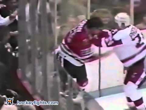 Bob Probert vs. Tie Domi, February 9, 1992 - Detroit Red Wings vs. New ...
