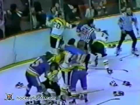 Bob Gassoff (D) | HockeyFights