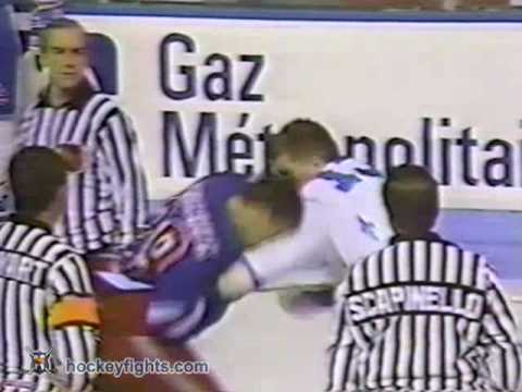 Darin Kimble vs. Troy Crowder, January 24, 1991 - Quebec Nordiques vs ...