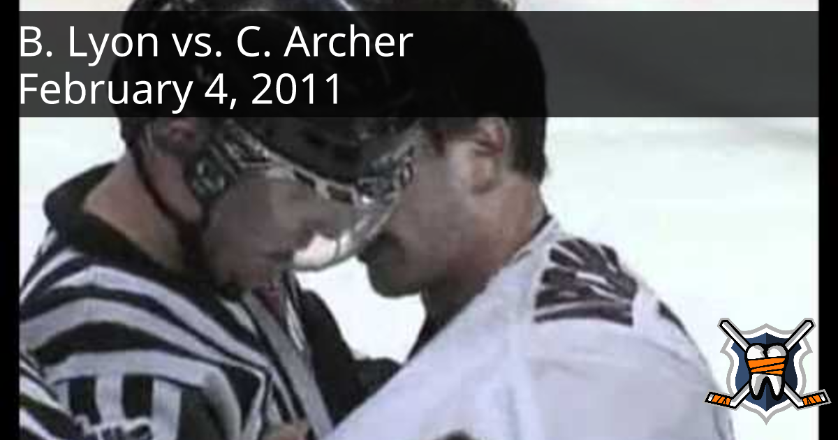 Brett Lyon vs. Colin Archer, February 4, 2011 - Moose Jaw Warriors vs. Red Deer Rebels ...