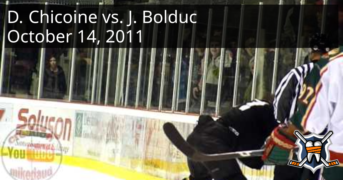David Chicoine vs. Jean-Michel Bolduc, October 14, 2011 - Windsor Wild ...