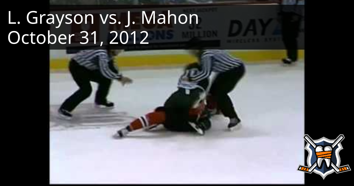 Lucas Grayson vs. Joe Mahon, October 31, 2012 - Everett Silvertips vs ...
