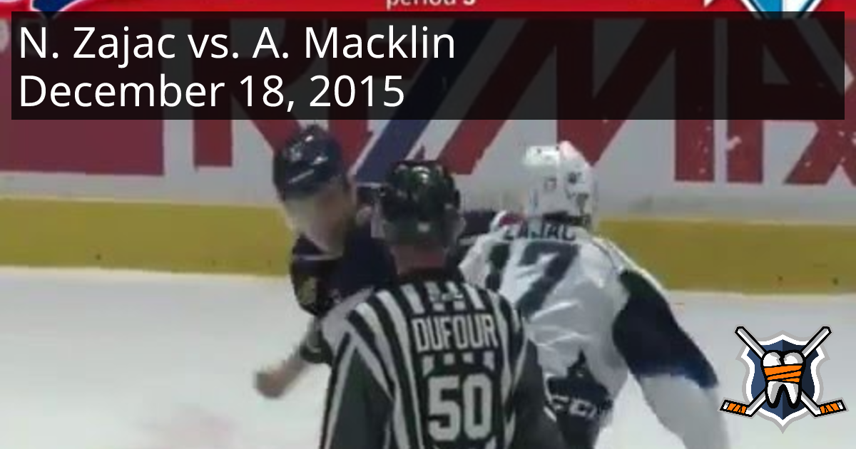Nick Zajac vs. Aaron Macklin, December 18, 2015 - Saskatoon Blades vs ...