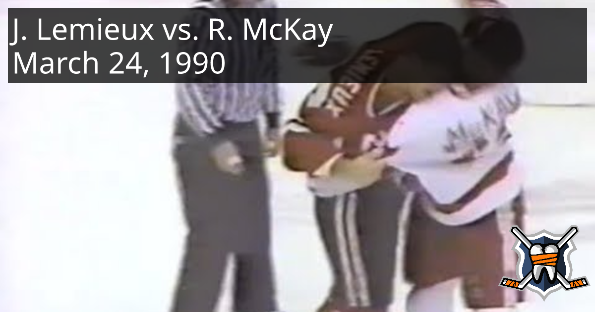 Jocelyn Lemieux vs. Randy McKay, March 24, 1990 - Chicago Blackhawks vs ...