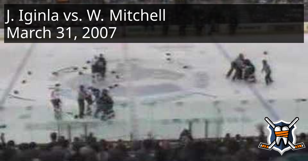 Jarome Iginla vs. Willie Mitchell, March 31, 2007 - Calgary Flames vs ...