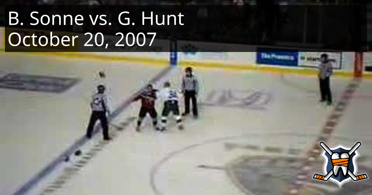 Brennan Sonne vs. Garet Hunt, October 20, 2007 - Everett Silvertips vs ...