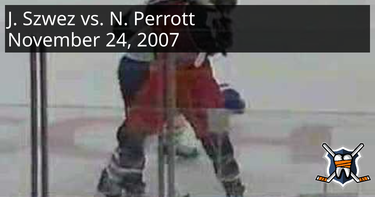 Jeff Szwez vs. Nathan Perrott, November 24, 2007 - Syracuse Crunch vs ...