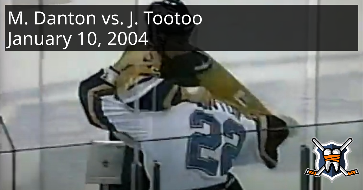 Mike Danton vs. Jordin Tootoo, January 10, 2004 - St Louis Blues vs ...