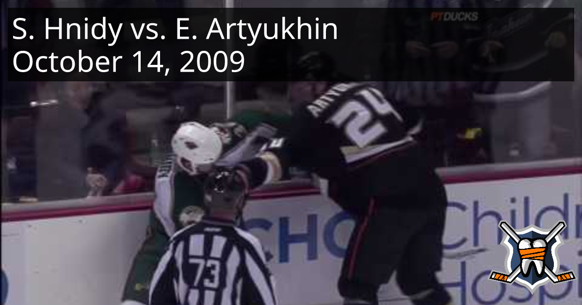 Shane Hnidy vs. Evgeny Artyukhin, October 14, 2009 - Minnesota Wild vs ...