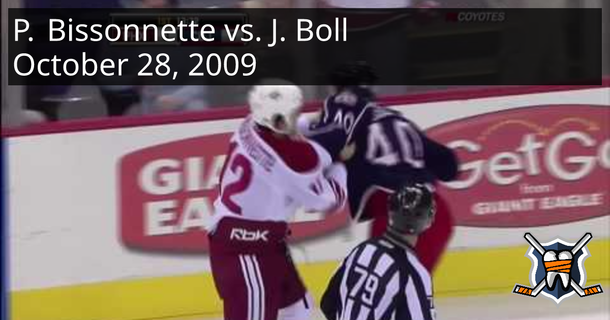 Paul Bissonnette vs. Jared Boll, October 28, 2009 - Arizona Coyotes vs ...