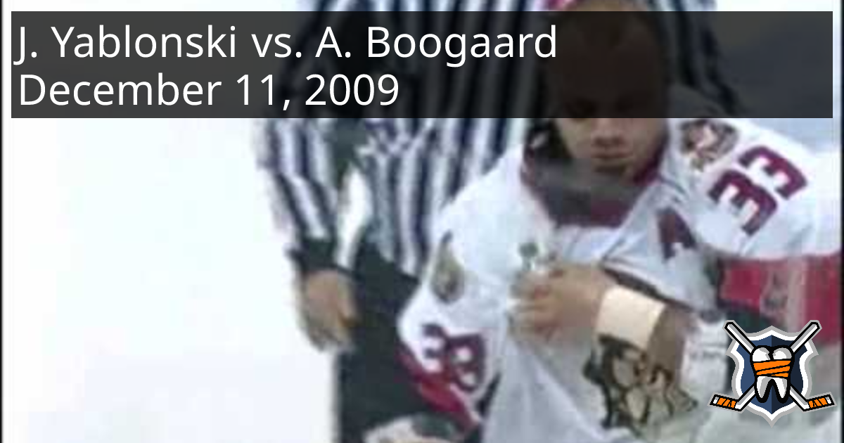 Jeremy Yablonski vs. Aaron Boogaard, December 11, 2009 - Binghamton ...