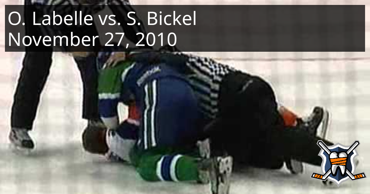Olivier Labelle vs. Stu Bickel, November 27, 2010 - Bridgeport Sound ...
