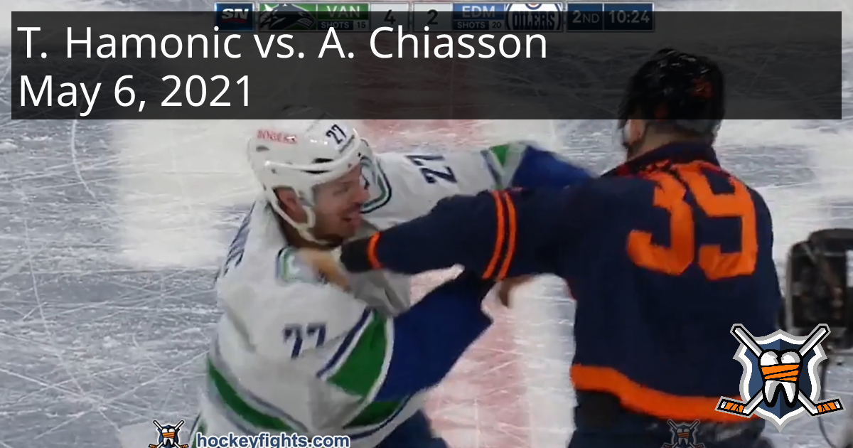 Travis Hamonic vs. Alex Chiasson, May 6, 2021 - Vancouver Canucks vs ...