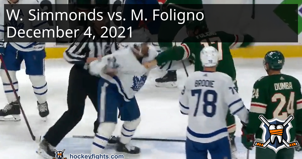 Wayne Simmonds vs. Marcus Foligno, December 4, 2021 - Toronto Maple ...