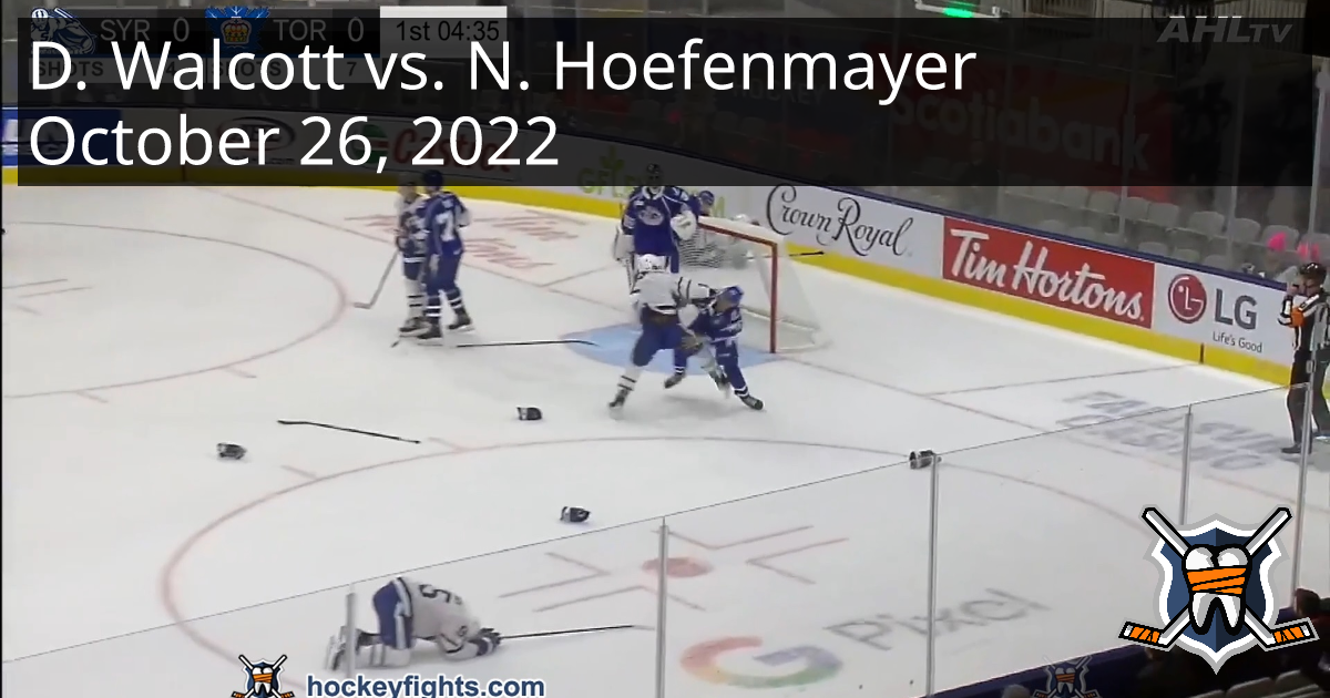 Daniel Walcott vs. Noel Hoefenmayer, October 26, 2022 - Syracuse Crunch ...