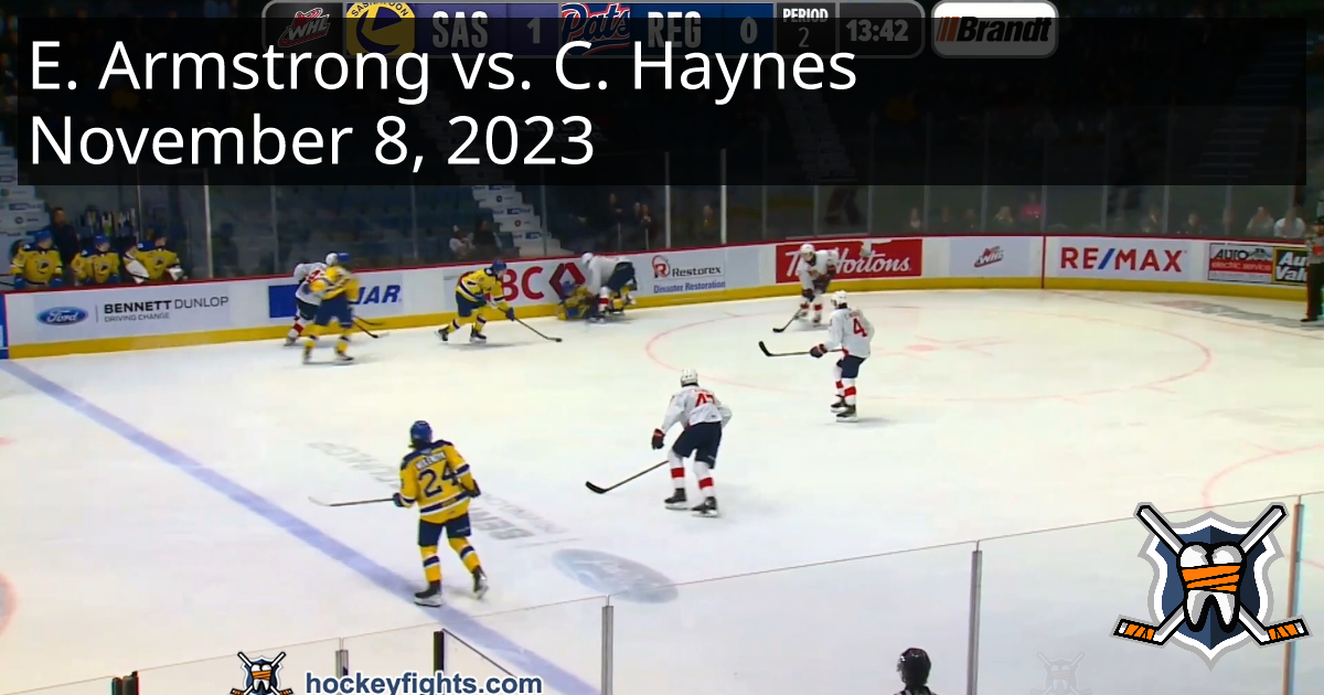 Easton Armstrong vs. Carson Haynes, November 8, 2023 - Saskatoon Blades ...